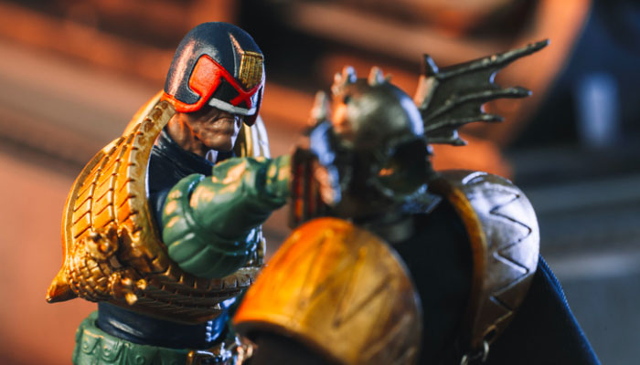 HIYA Toys readies ‘Gaze into the fist of Dredd’ action figure set ...