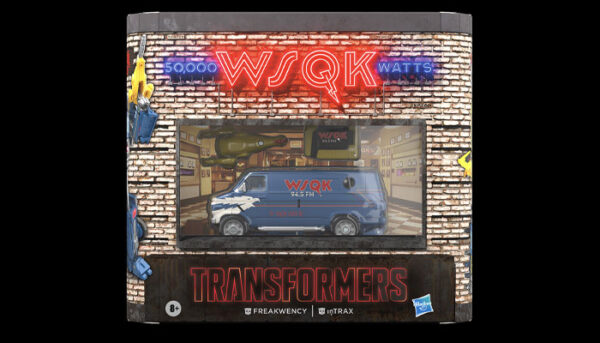 Hasbro and Netflix debut Transformers x Stranger Things figures | Mojo ...